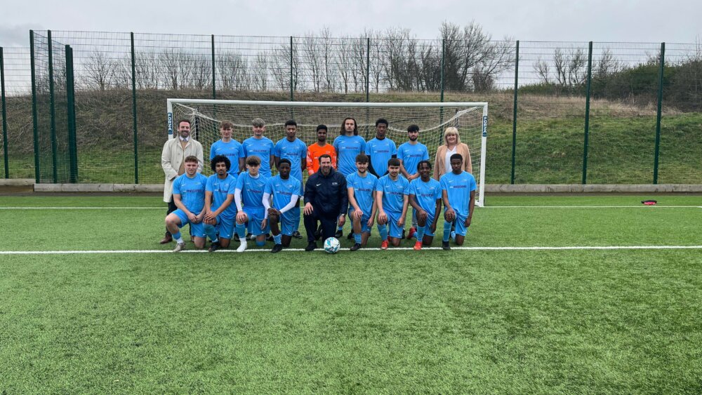 SMH Haywood & Co Proudly Sponsors Thomas Rotherham College Football ...